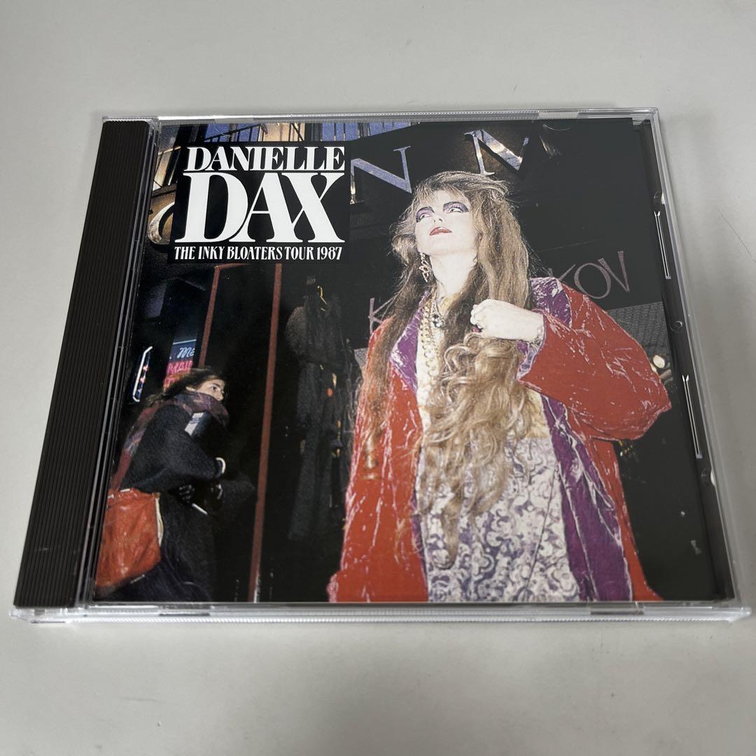 Danielle Dax Ink Stick – MochiobaseCD